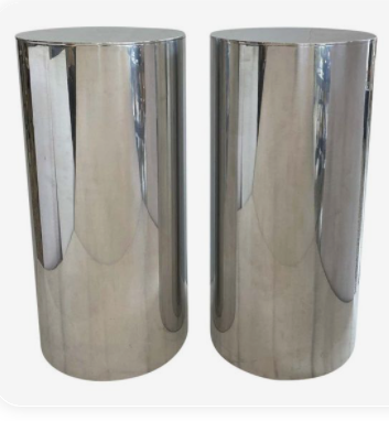Silver Round Plinths – Three Little Rainbows